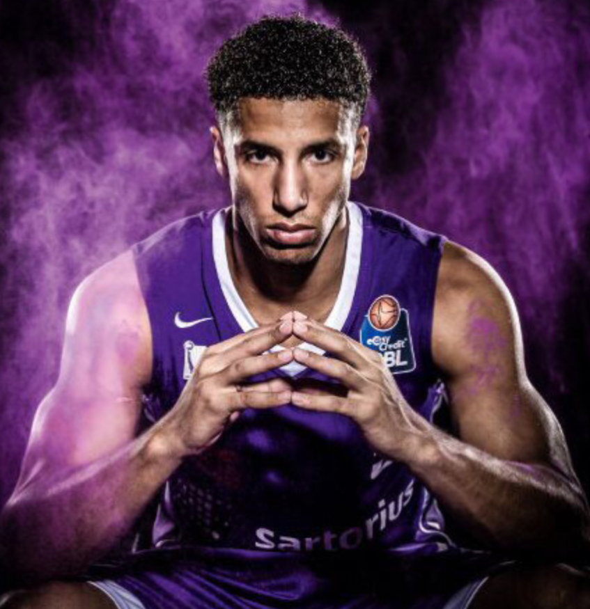 Leon Williams - Scorelit